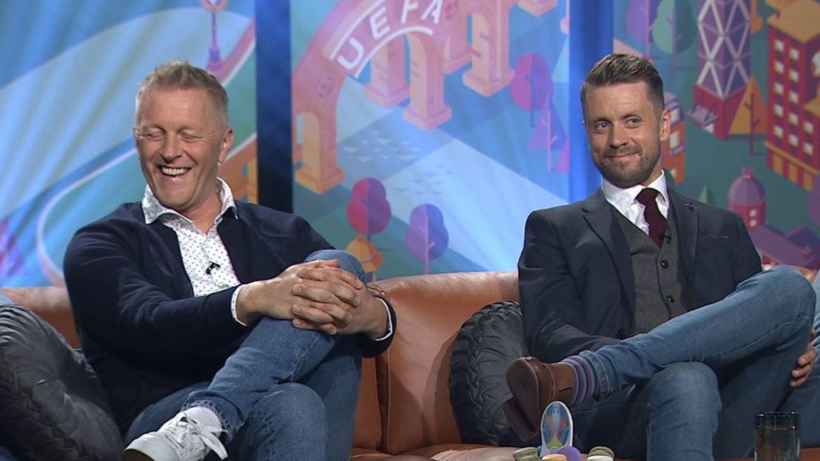 Heimir Hallgríms fékk afmælisköku í beinni í EM í dag þættinum - Vísir