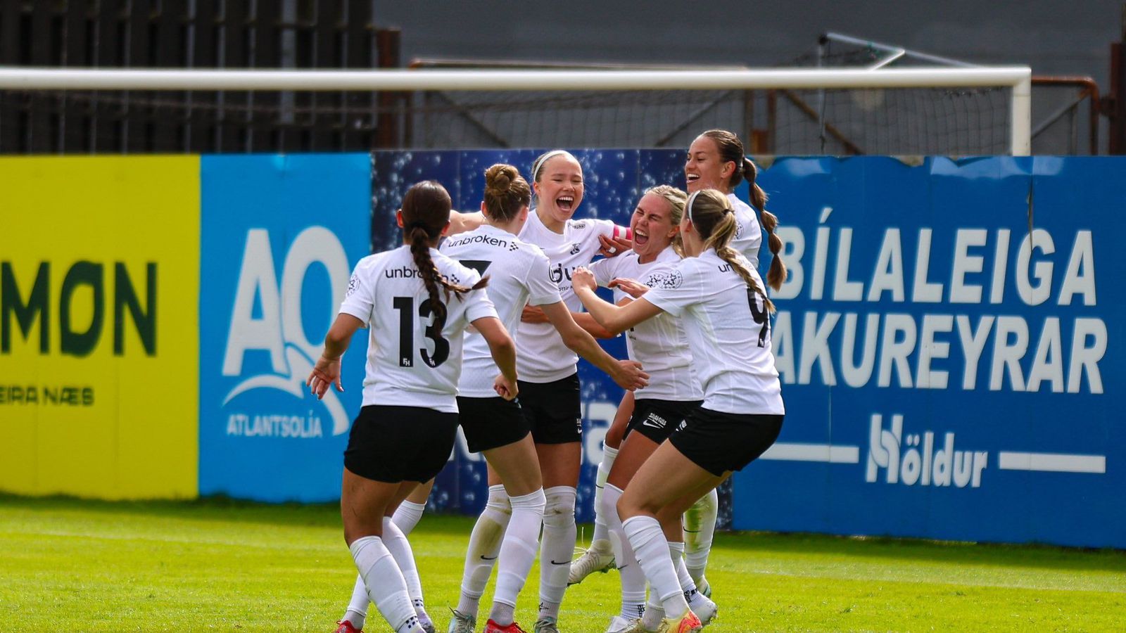 Vilja að Arna elti stóru systur: „Þær eru svaka­legir íþrótta­menn“ - Vísir