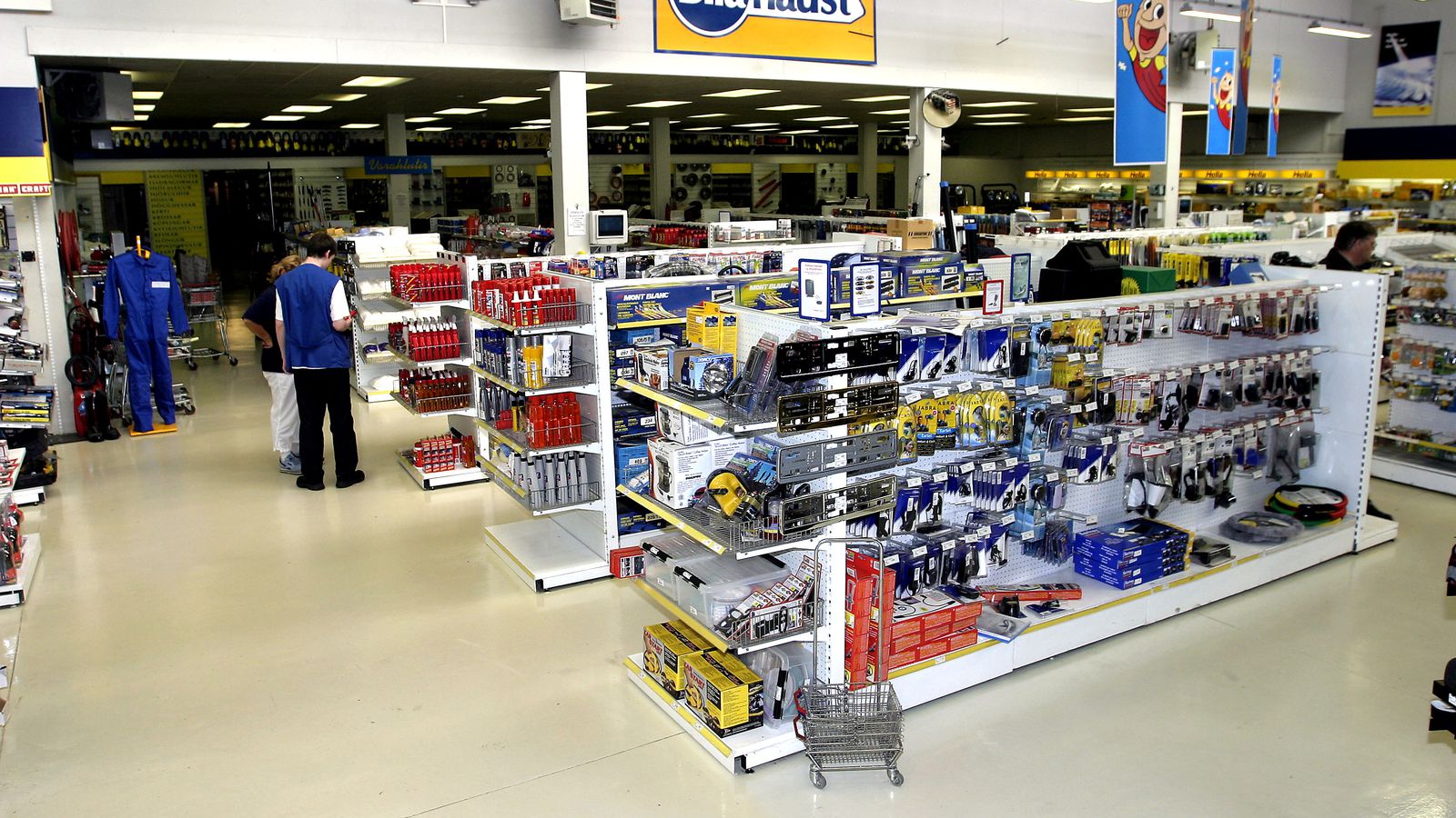 Bílanaust selt - Vísir