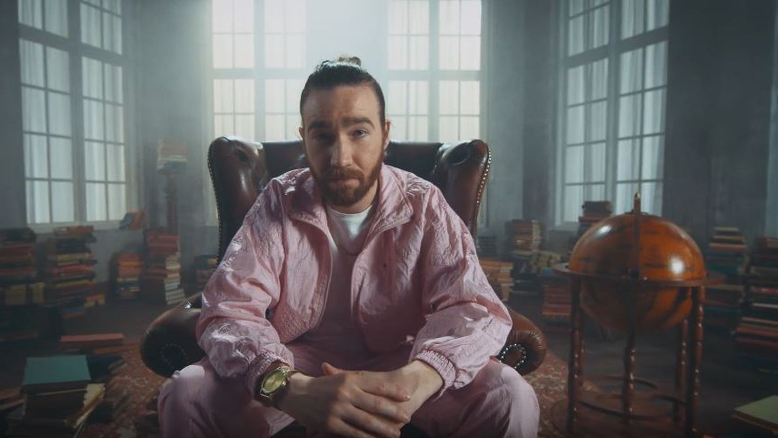 Arnar Freyr rappar í nýju Orðbragðslagi - Vísir