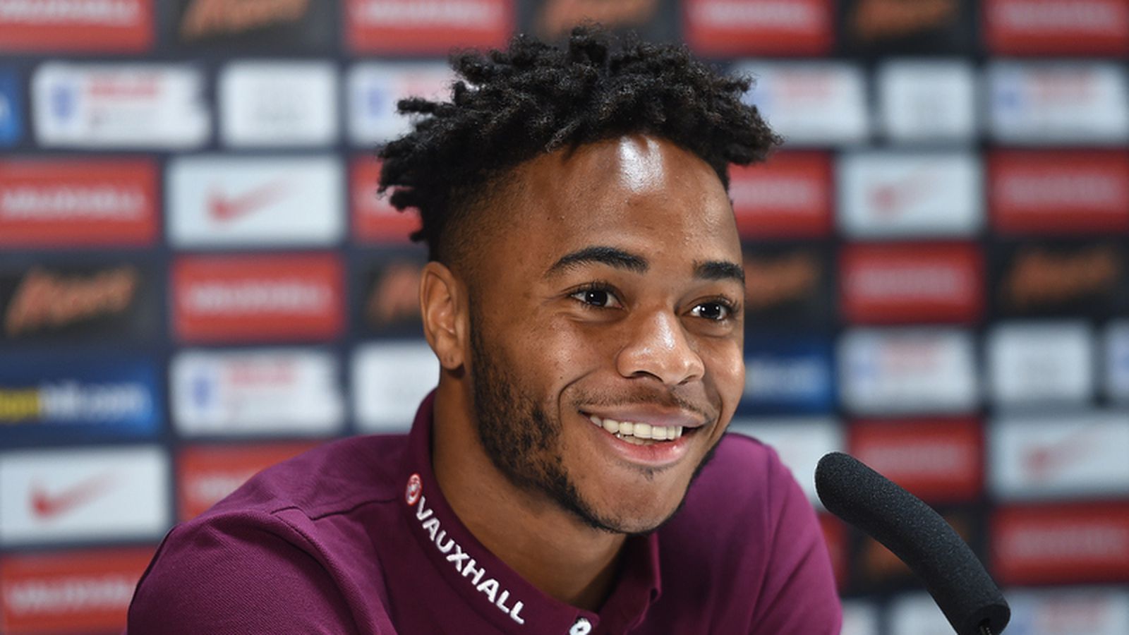 Sterling: Ég var þreyttur og svaraði bara heiðarlega - Vísir