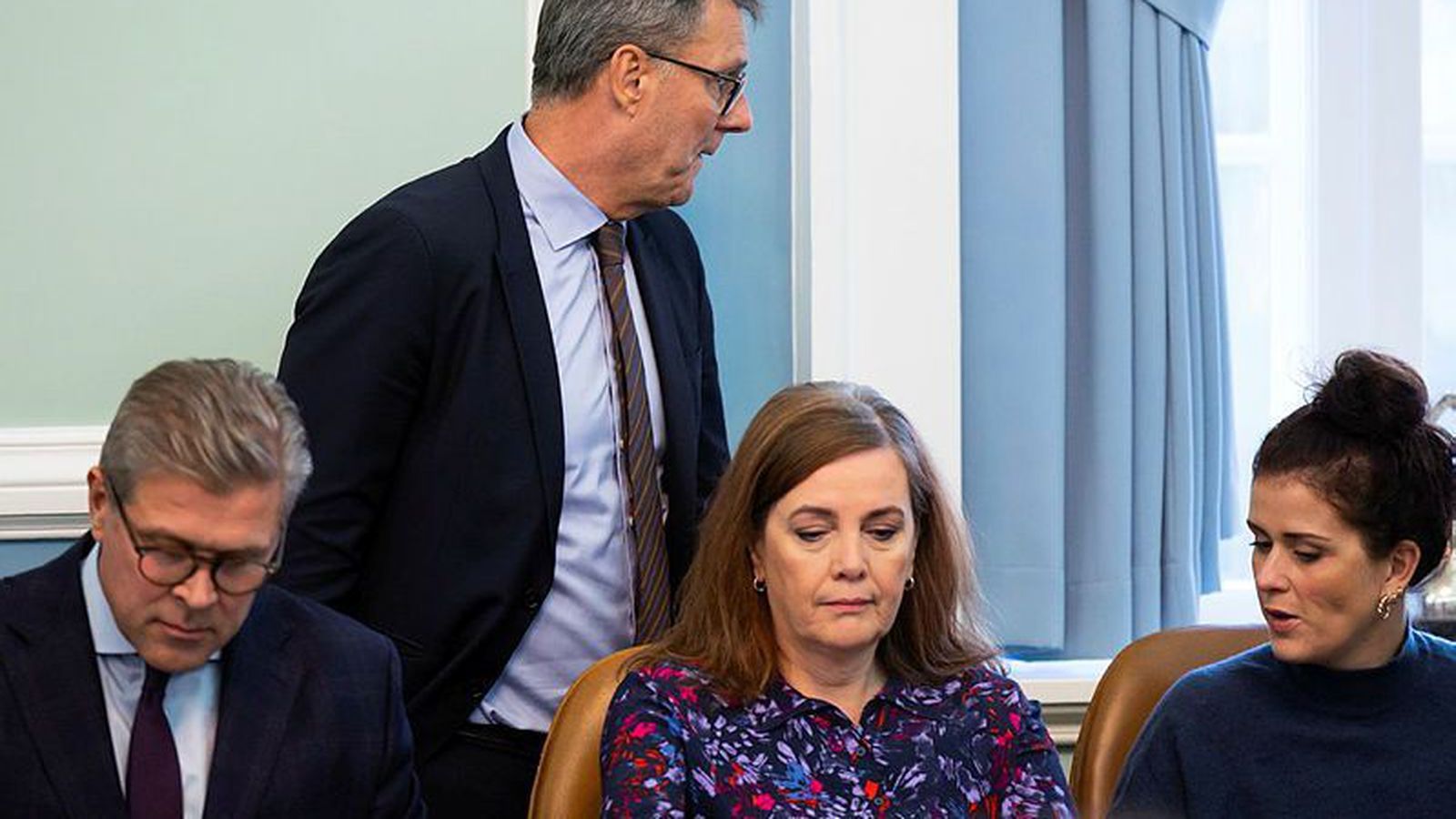 Auka­fundur stendur yfir hjá ríkis­stjórninni vegna verð­bólgunnar - Vísir