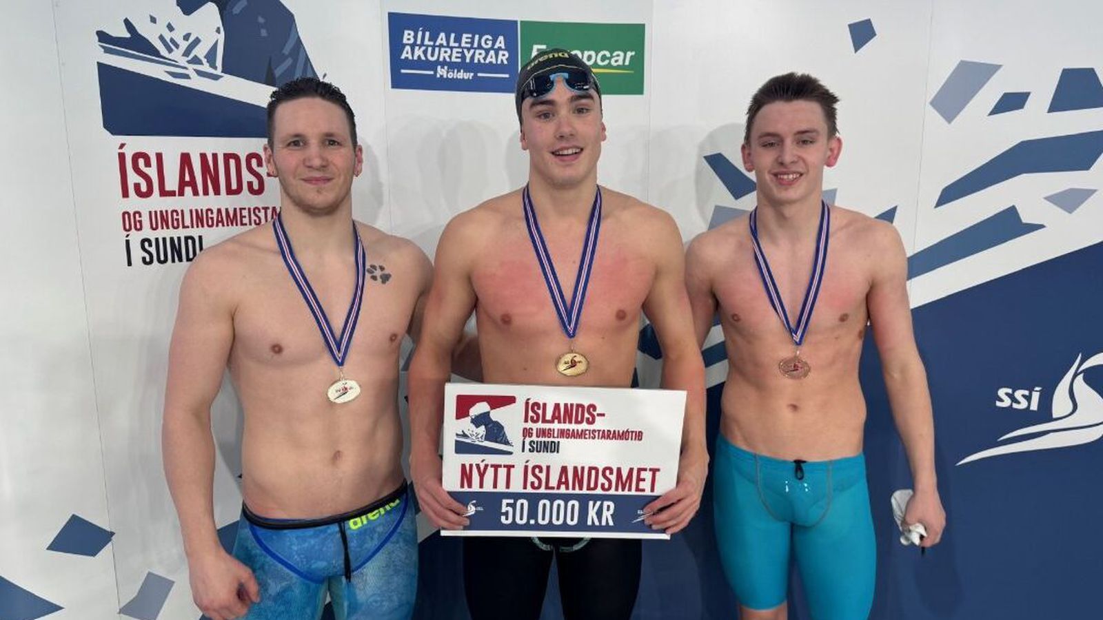 Birnir Freyr bætti ní­tján ára Ís­lands­met Arnar Arnar­sonar - Vísir