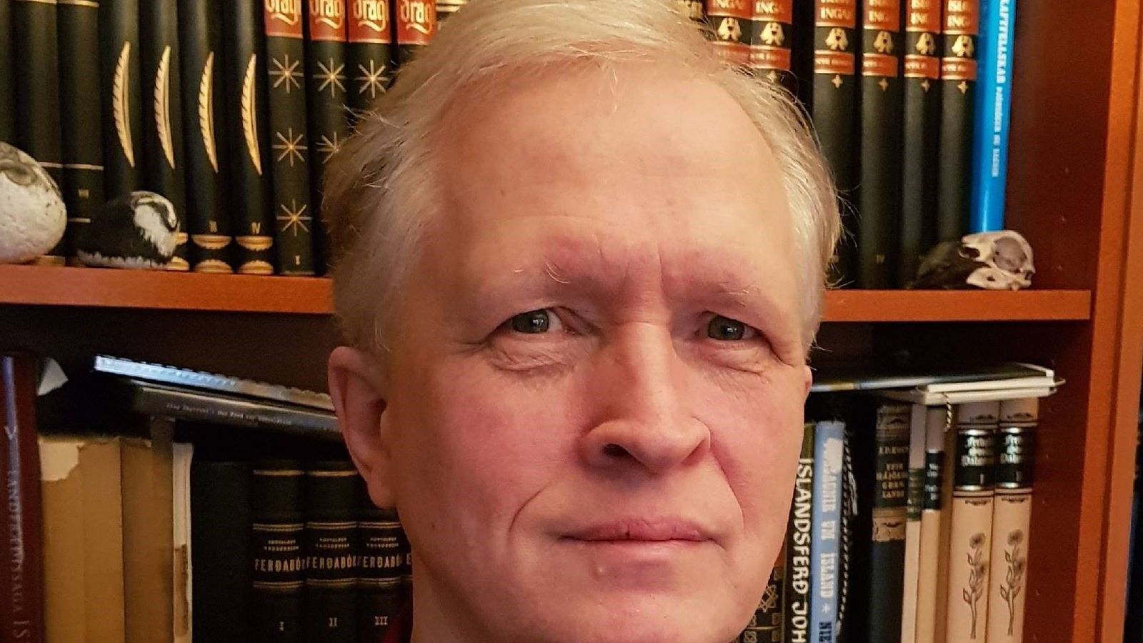 Dropinn holar stein­hjörtun. Um sterkar konur og manna­brag - Vísir