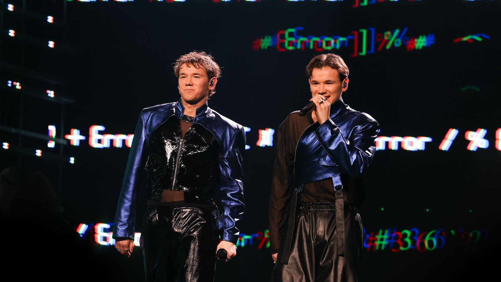 Norskir tví­burar flytja fram­lag Sví­þjóðar - Vísir