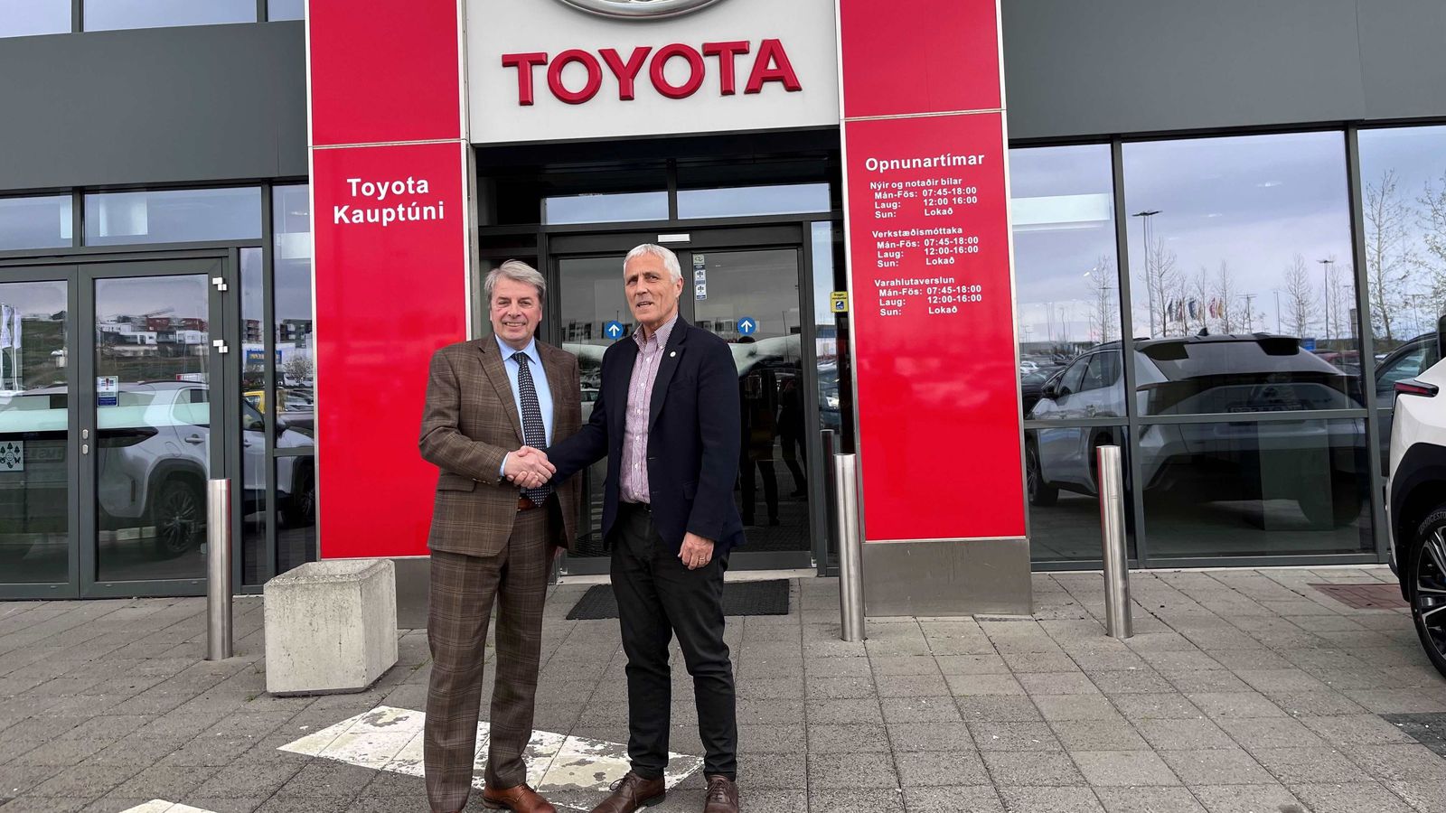 FÍB þjónustar vega­að­stoð Toyota, Lexus og BNB - Vísir