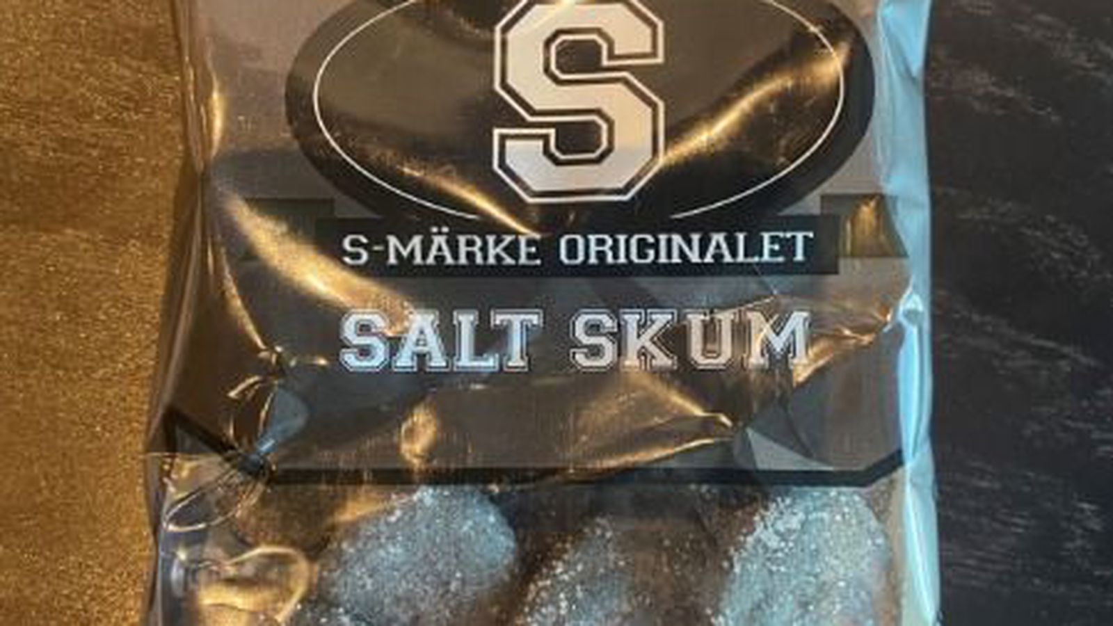 Innkalla Salt Skum sælgæti vegna aðskotahlutar - Vísir