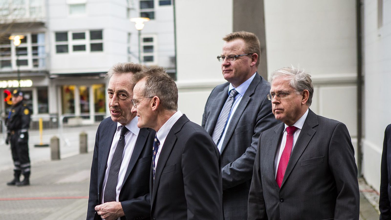 Ingveldur umsvifamikil í hlutabréfum - Vísir