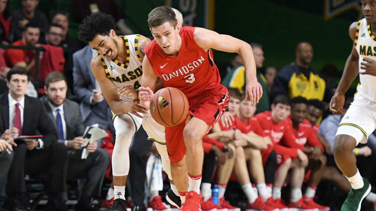 Sjáið Jón Axel fara á kostum á móti George Mason - Vísir