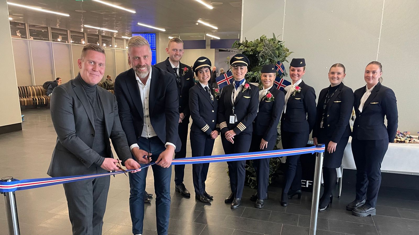 Fyrsta flugi Icelandair til Pittsburgh fagnað - Vísir