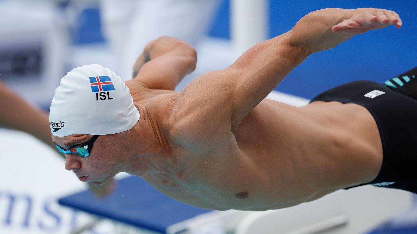 Símon hélt áfram að bæta sig í lokagrein Íslendinga - Vísir