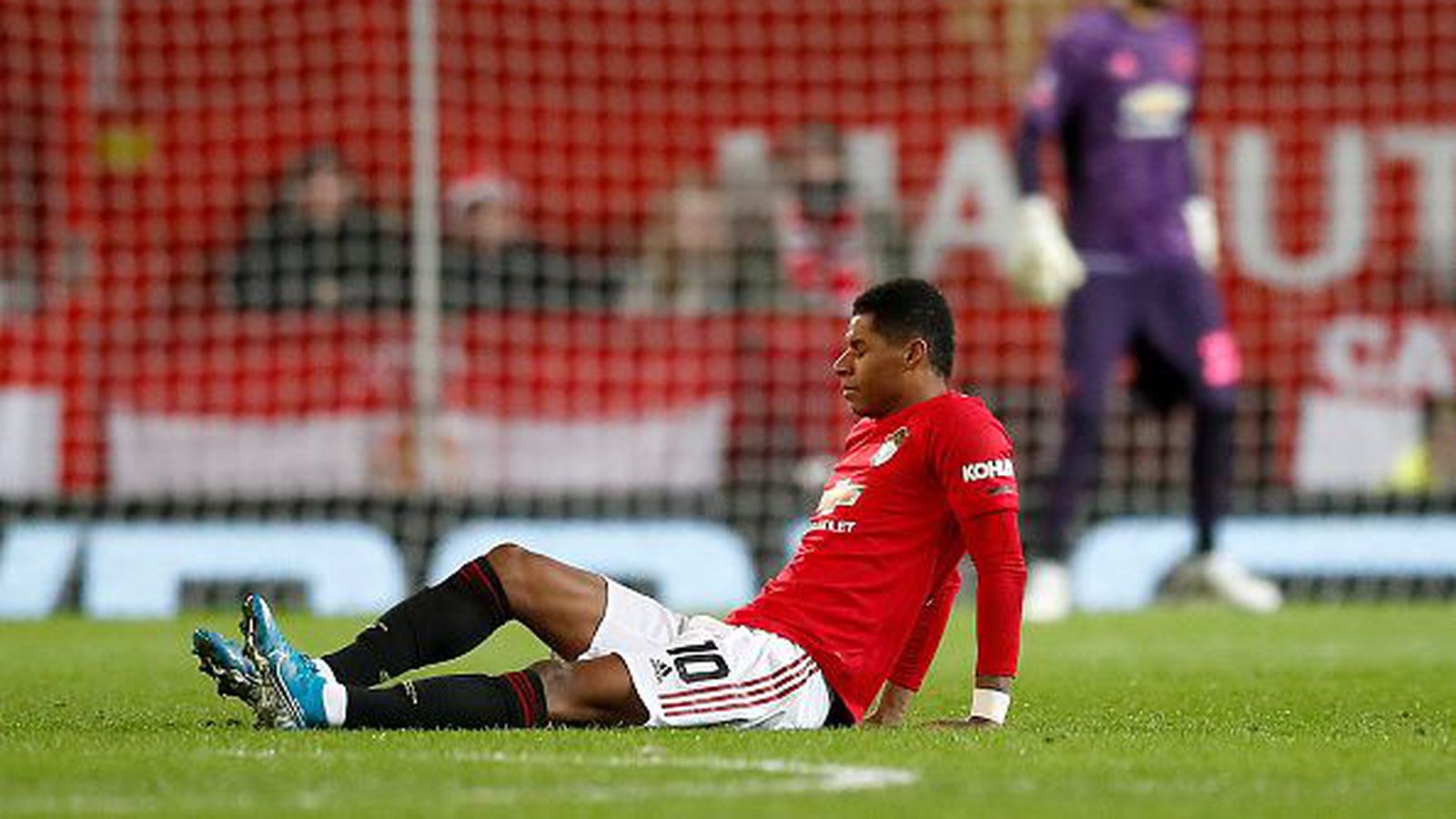 Marcus Ras­h­ford gefur stuðnings­mönnum Man. United fréttir til að ...