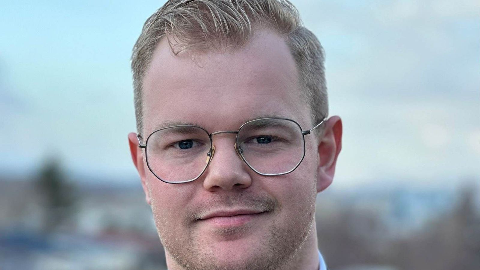 Teitur aðstoðar Ásmund Einar - Vísir