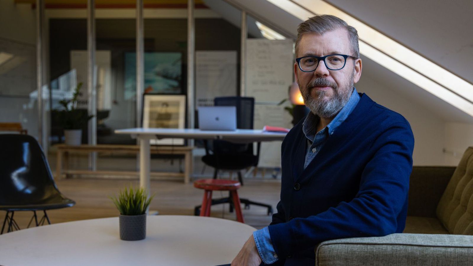 Helgi þarf að greiða starfs­mönnunum milljónirnar 67 - Vísir