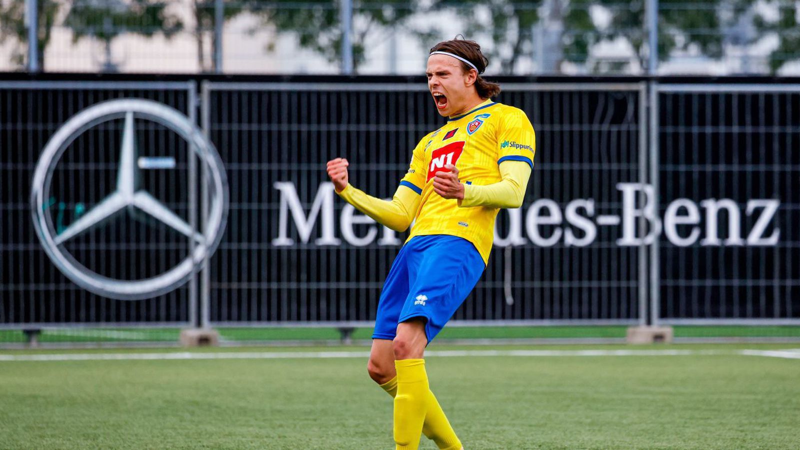 Nökkvi bestur og markakóngur | Anton Ari fær gullhanskann - Vísir