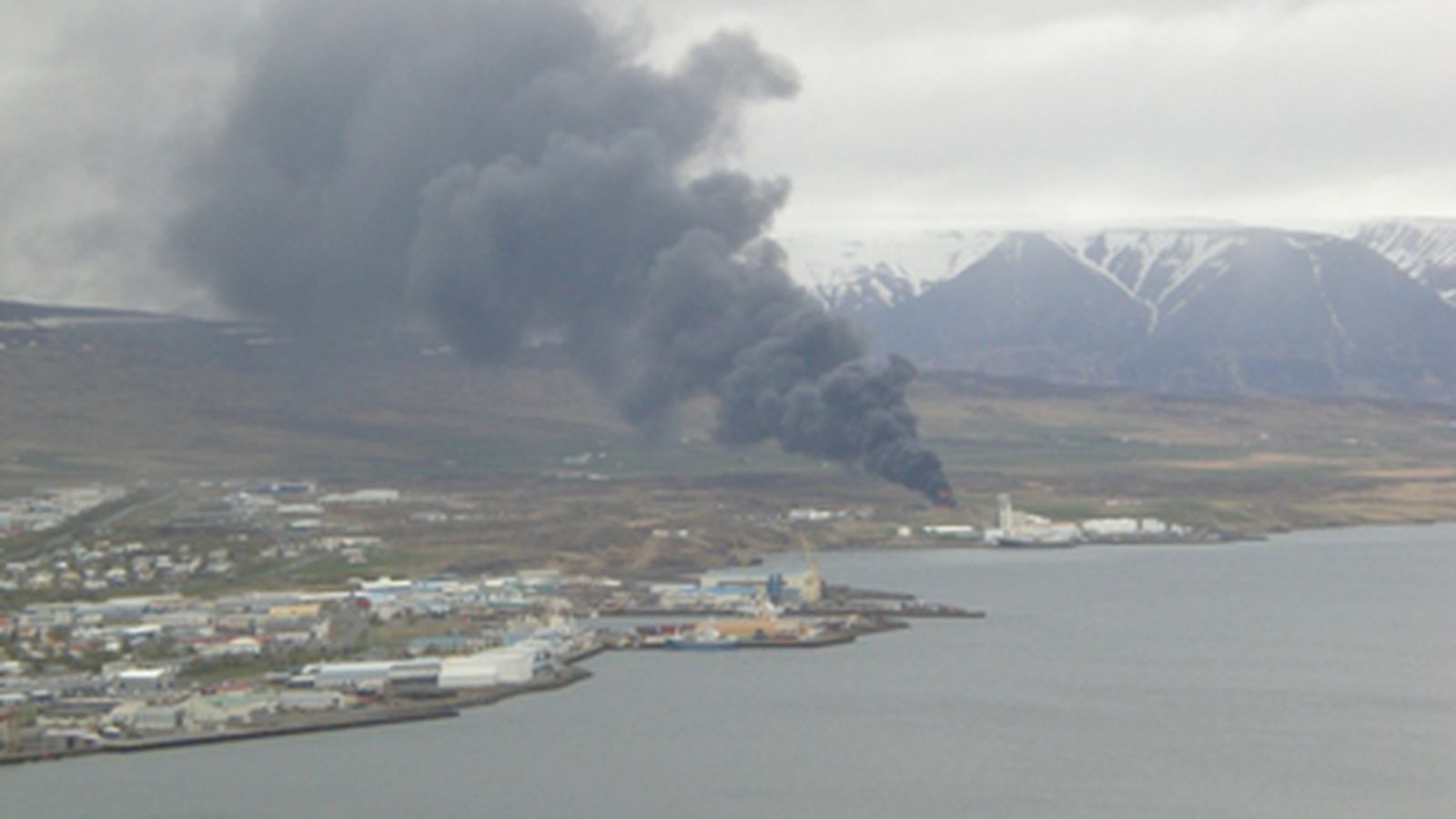 Eldur á Akureyri - Vísir