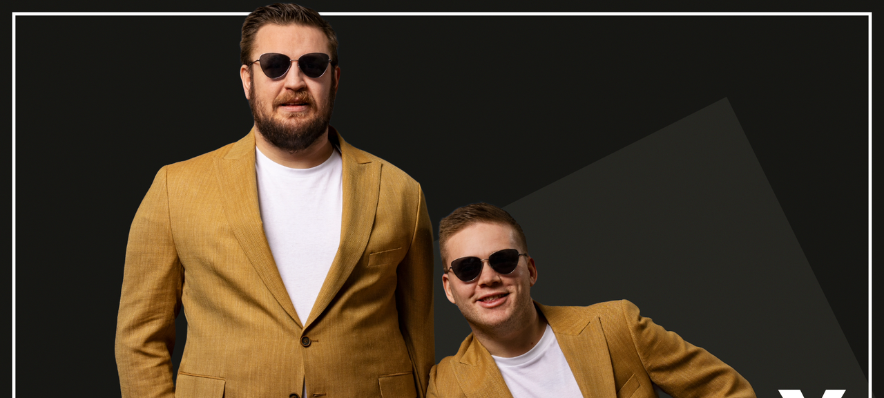 X977 | Hlustaðu í beinni og á upptökur.