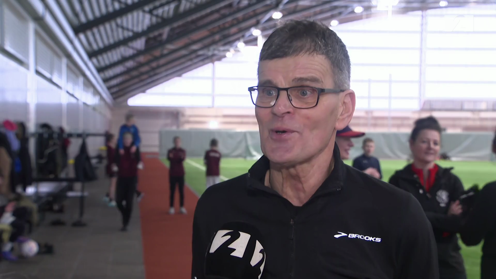 Hljóp 50 kílómetra á 70 ára afmælisdeginum - Sjónvarp - Vísir