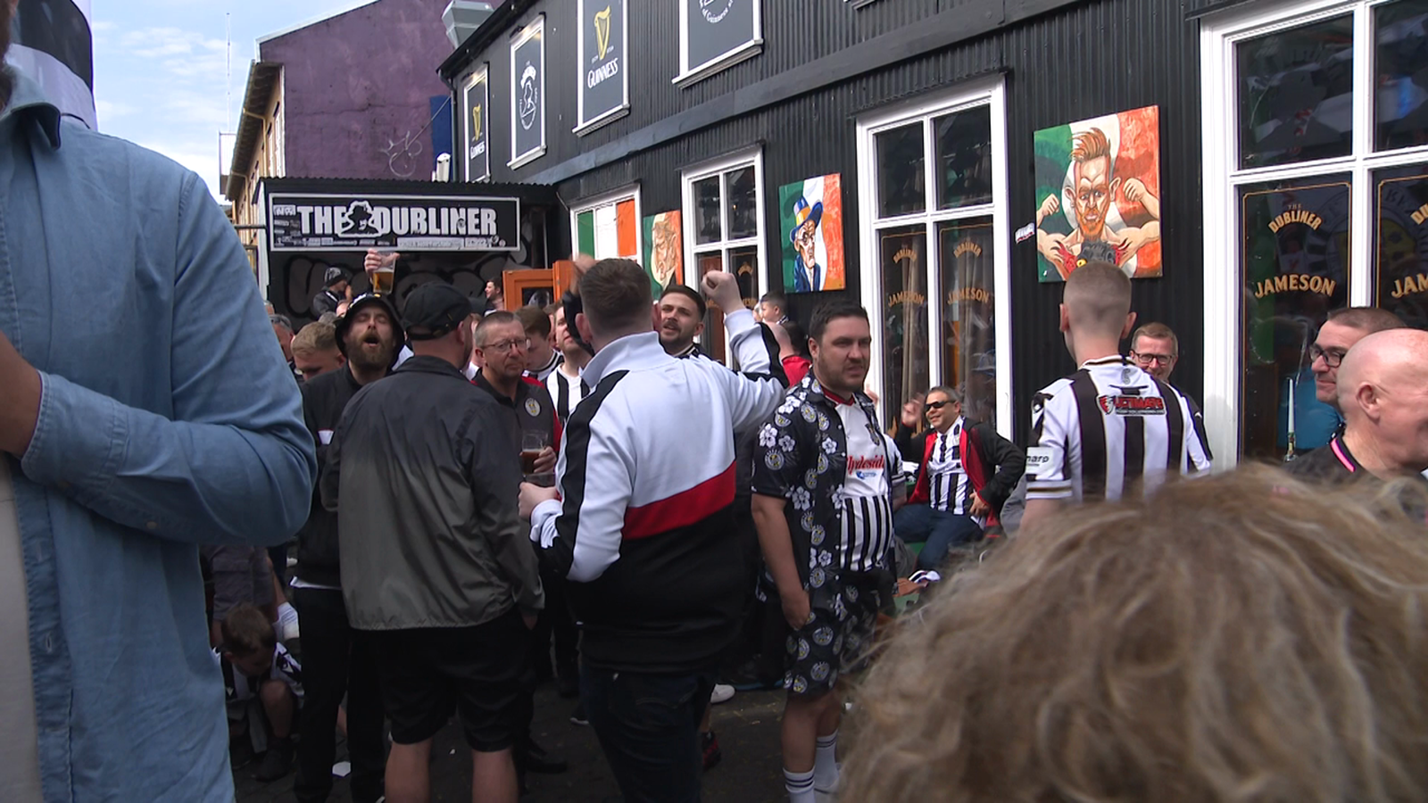 Skosk yfirtaka í miðborg Reykjavíkur - Sjónvarp - Vísir