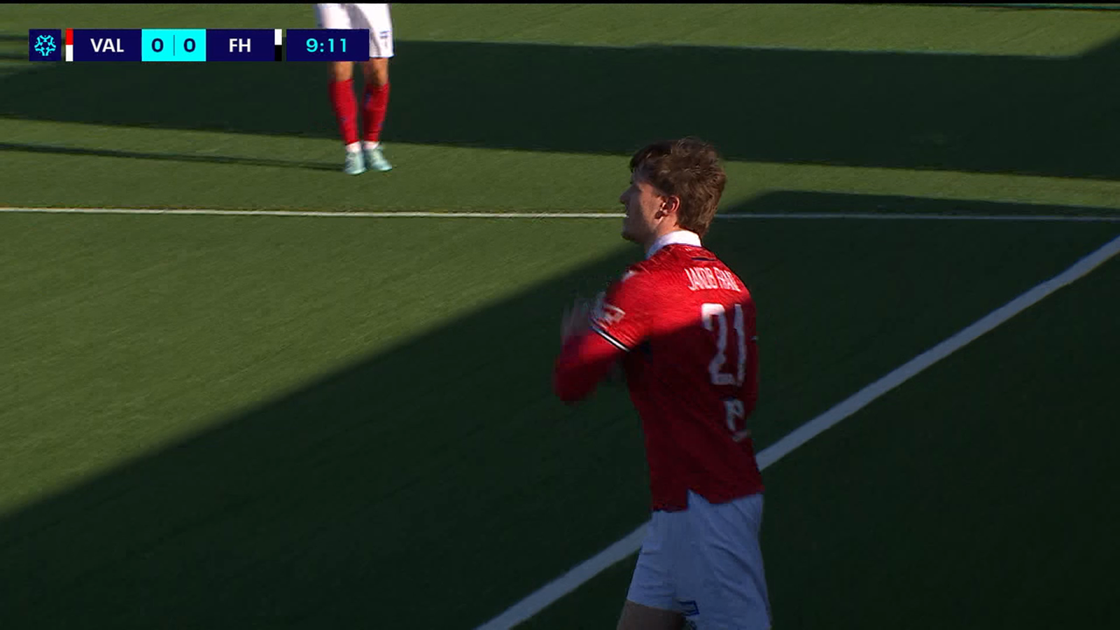 Mörkin úr leik Vals og FH - Sjónvarp - Vísir