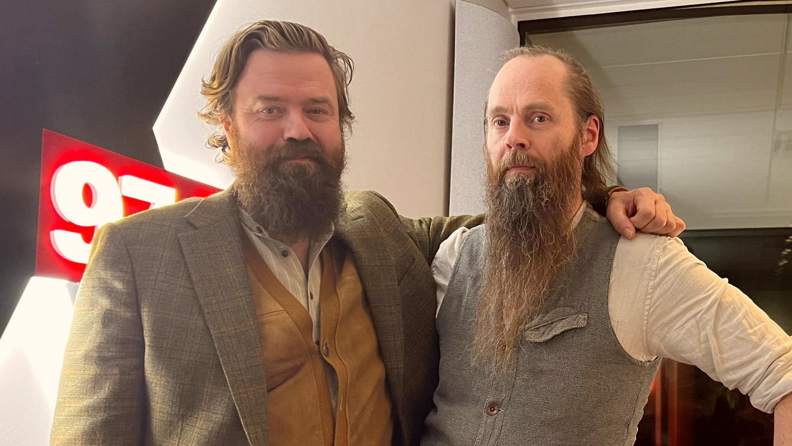 Addi X Mugison á X-977 - Útvarp - Vísir