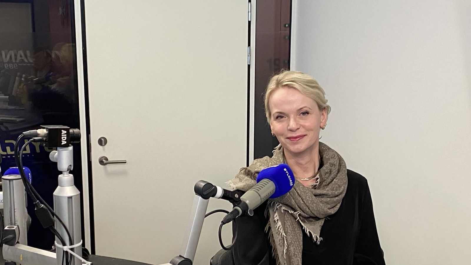 Bítið - Vel hægt að lama heilt land með netárásum - Útvarp - Vísir