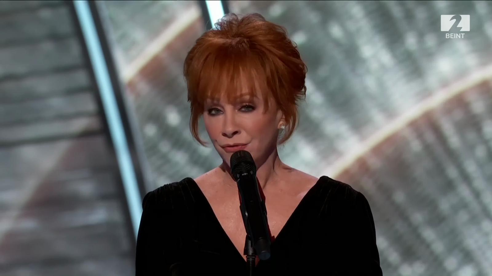 Reba McEntire - Somehow You Do - Sjónvarp - Vísir