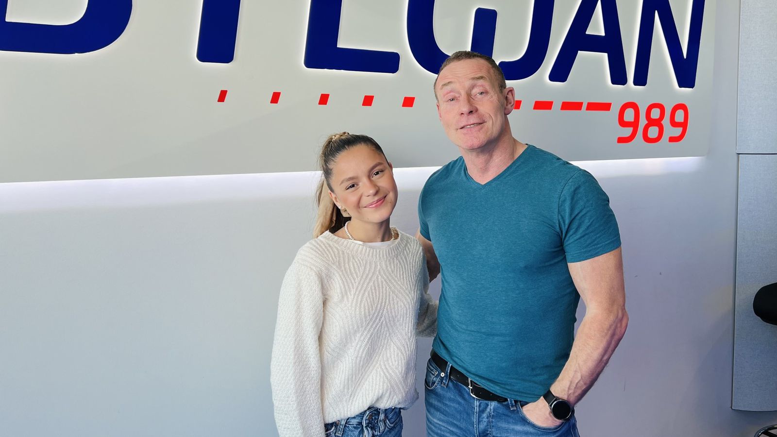 Bía með nýtt lag eftir Hallgrím Óskars - Útvarp - Vísir