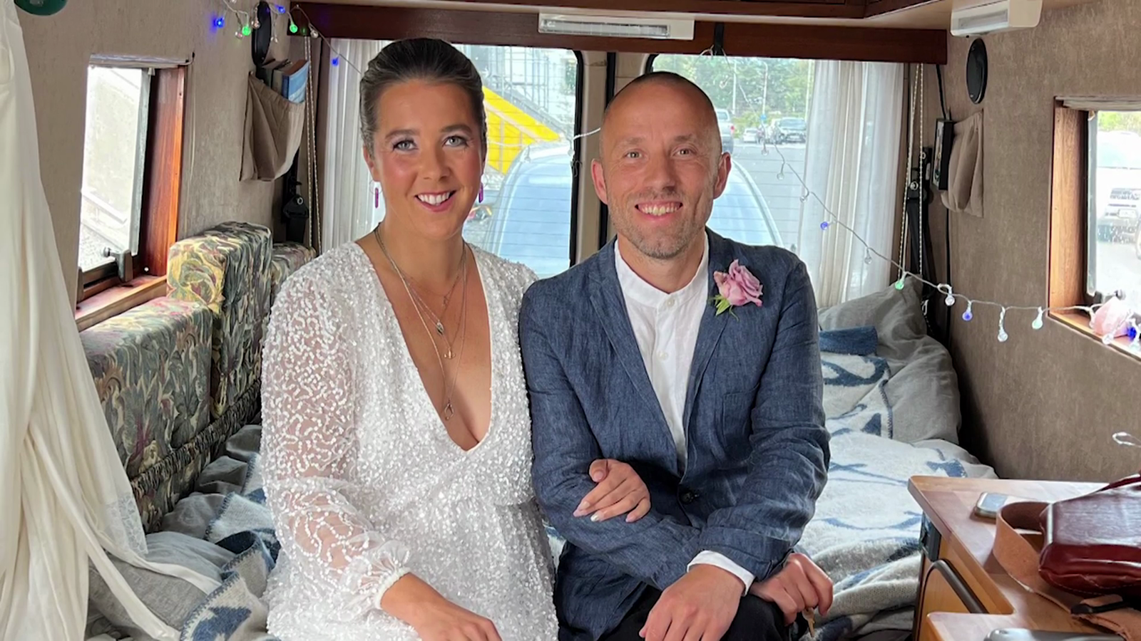 Ísland í dag - Sigga Dögg með skrifstofu á hjólum - Sjónvarp - Vísir