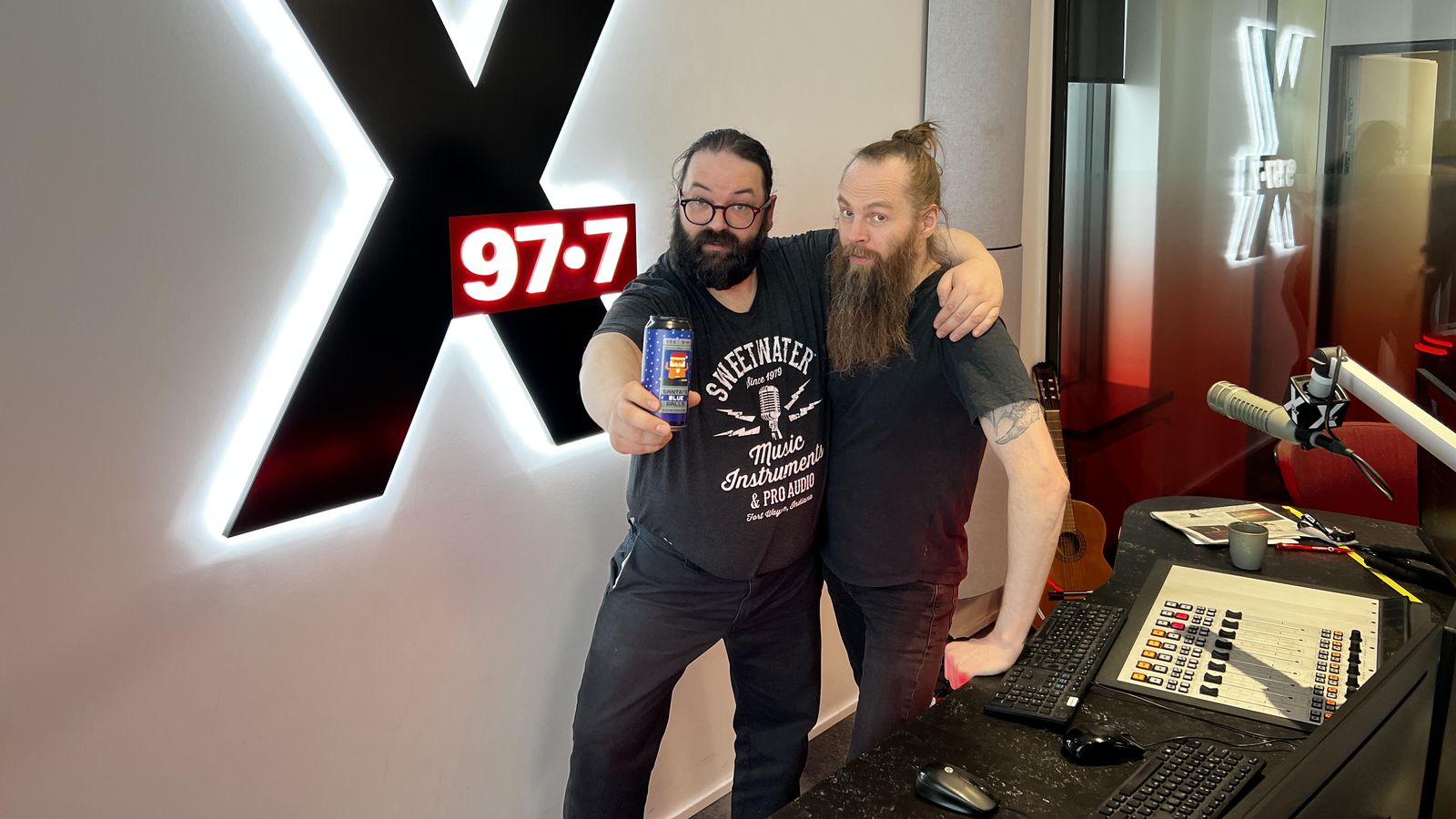 Jón Björn Ríkharðsson - framtíðar karokí kóngur Íslands - Útvarp - Vísir