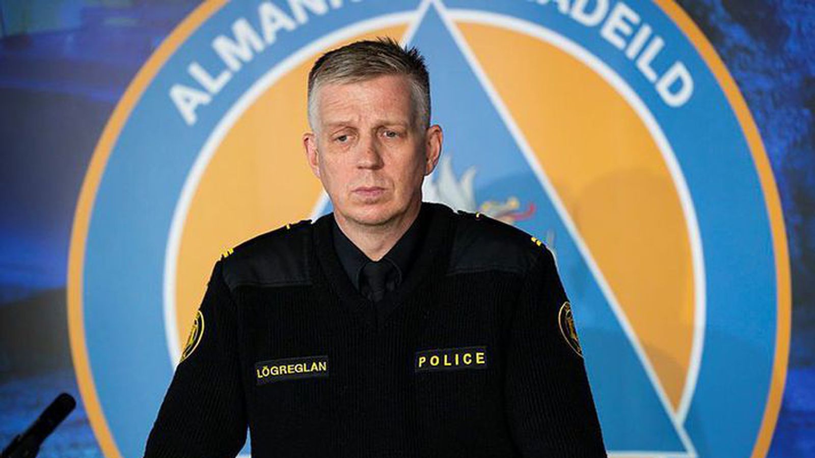 Drónamyndir sýna nýjar sprungur í Grindavík - Útvarp - Vísir