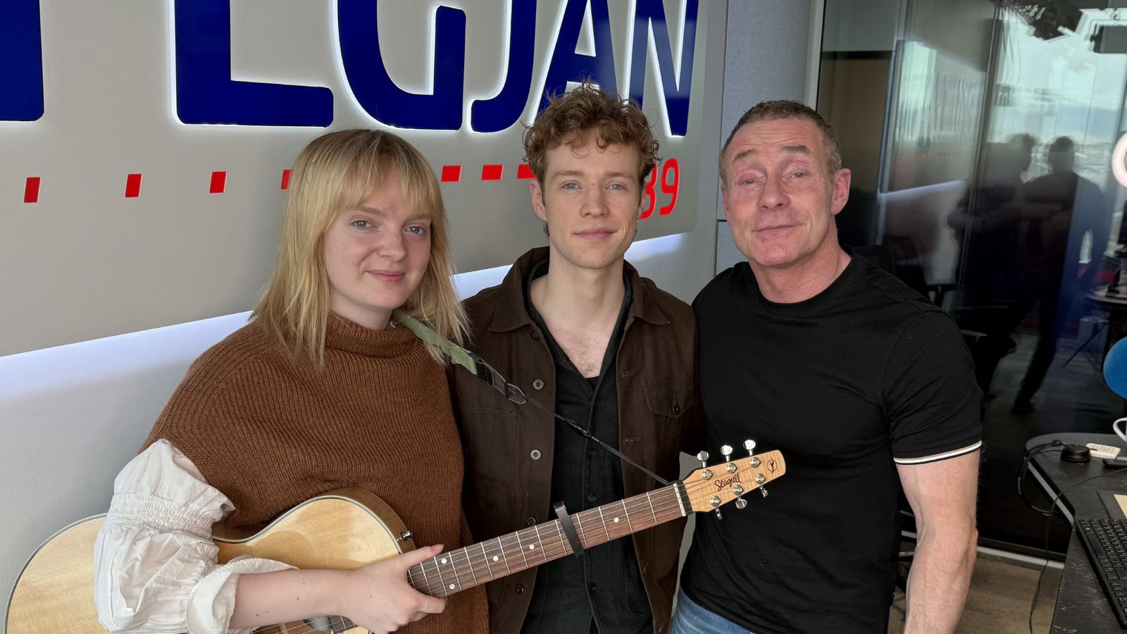 Una Torfa og Jakob með lag úr söngleiknum Stormur - Útvarp - Vísir