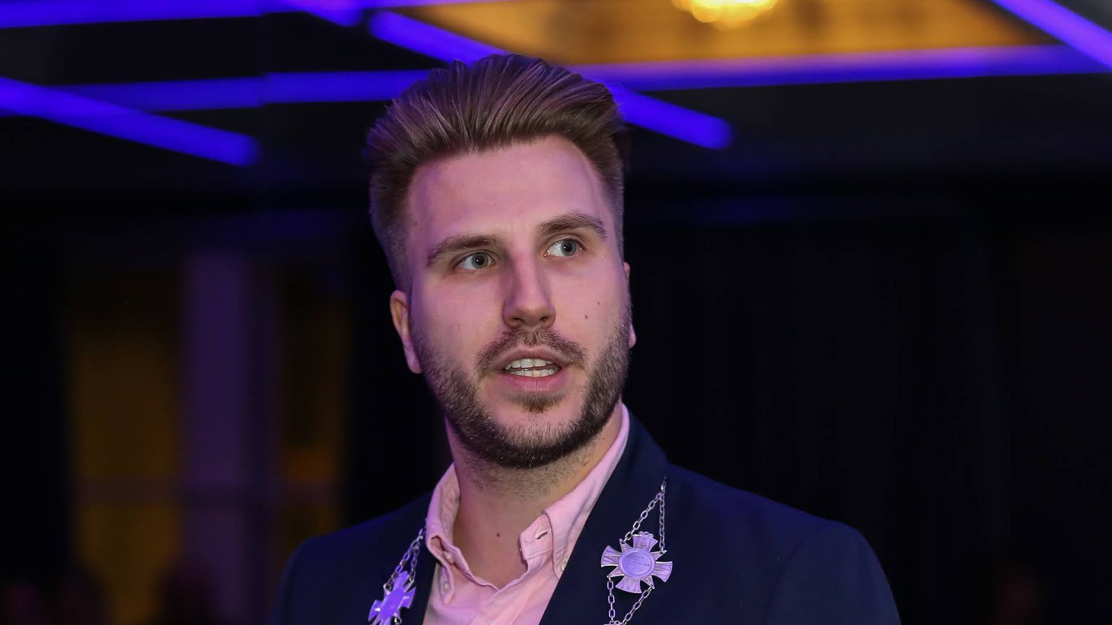 Teitur frá Barþjónaklúbbi Íslands kennir okkur hvernig skal drekka á jólunum - Útvarp - Vísir