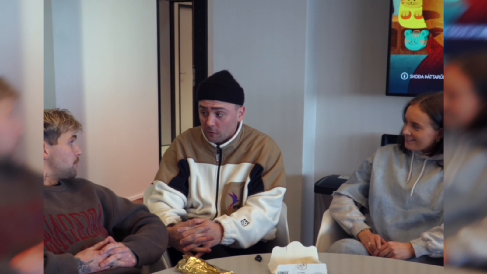 Friðrik Dór hitar upp fyrir Hlustendaverðlaunin 2025 - Sjónvarp - Vísir