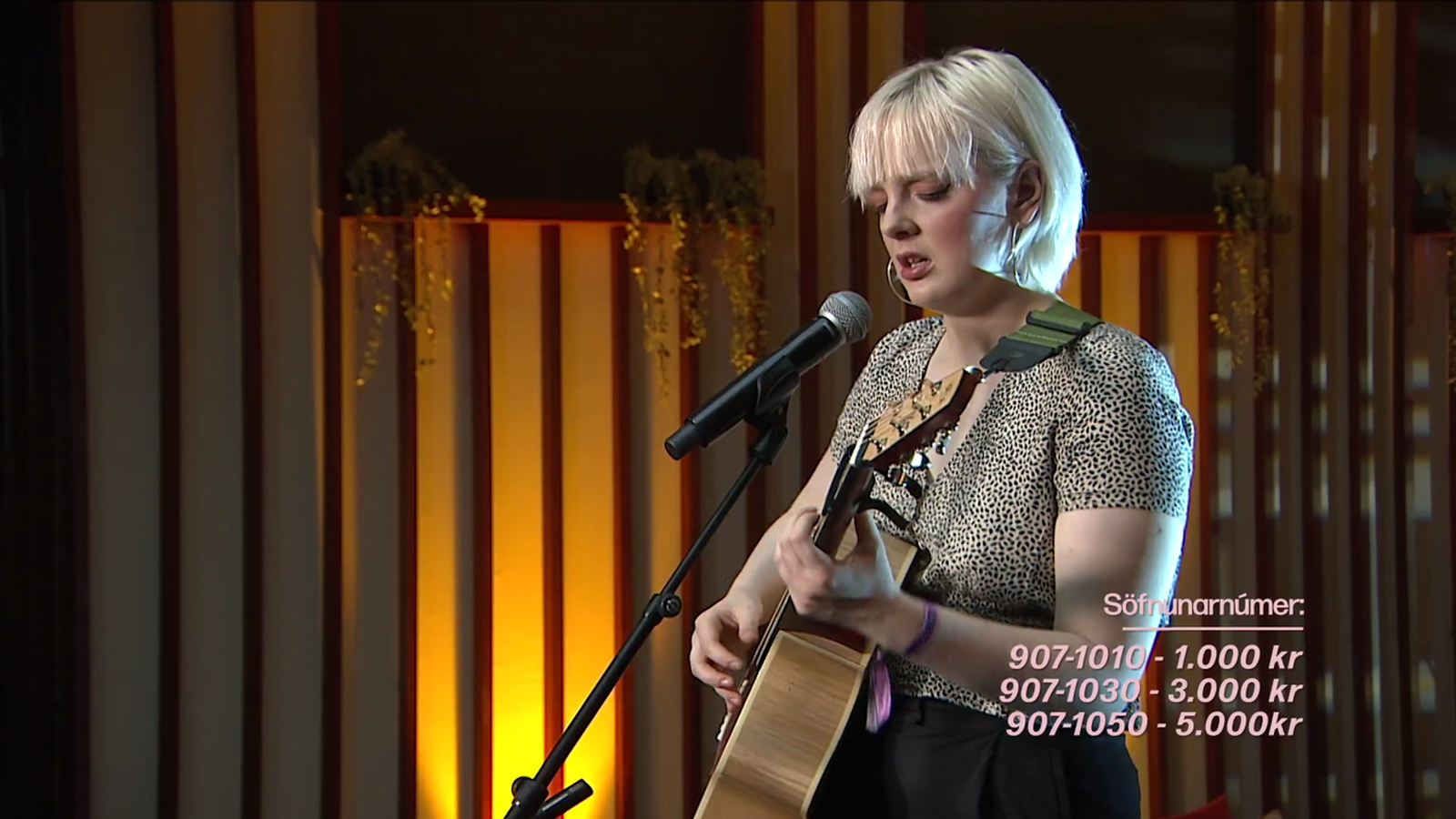 Una Torfa - Ekkert að - Sjónvarp - Vísir