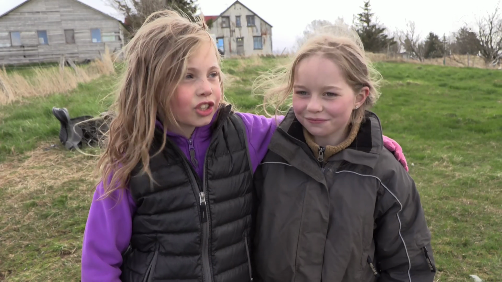 Mættu ríðandi í Flóaskóla - Sjónvarp - Vísir