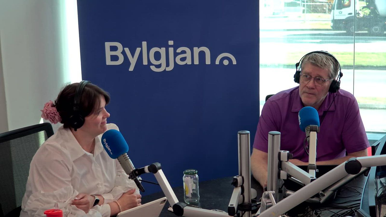 Við erum ríkt land því við vinnum svo mikið - Sjónvarp - Vísir