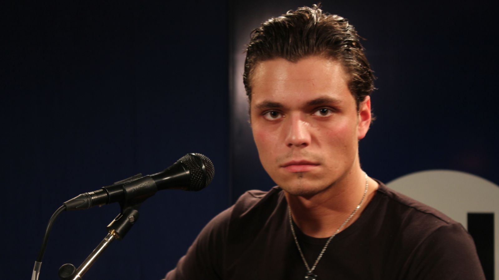 Arnar Ingi er endurfæddur Johnny Cash - Folsom Prison Blues - Sjónvarp ...