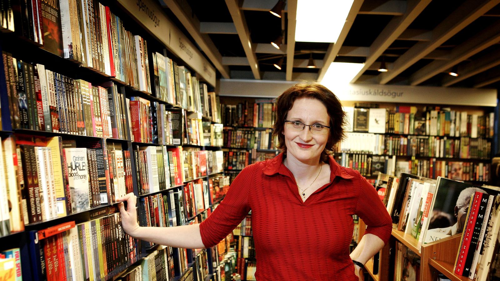 RS - Kamp Knox Arnaldar á toppi metsölulistans. - Útvarp - Vísir