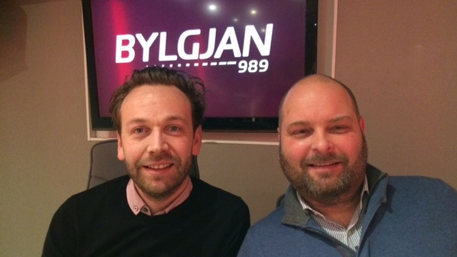 Bítið - Fréttir vikunnar, Andri Ólafsson og Adolf Ingi Erlingsson fóru ...